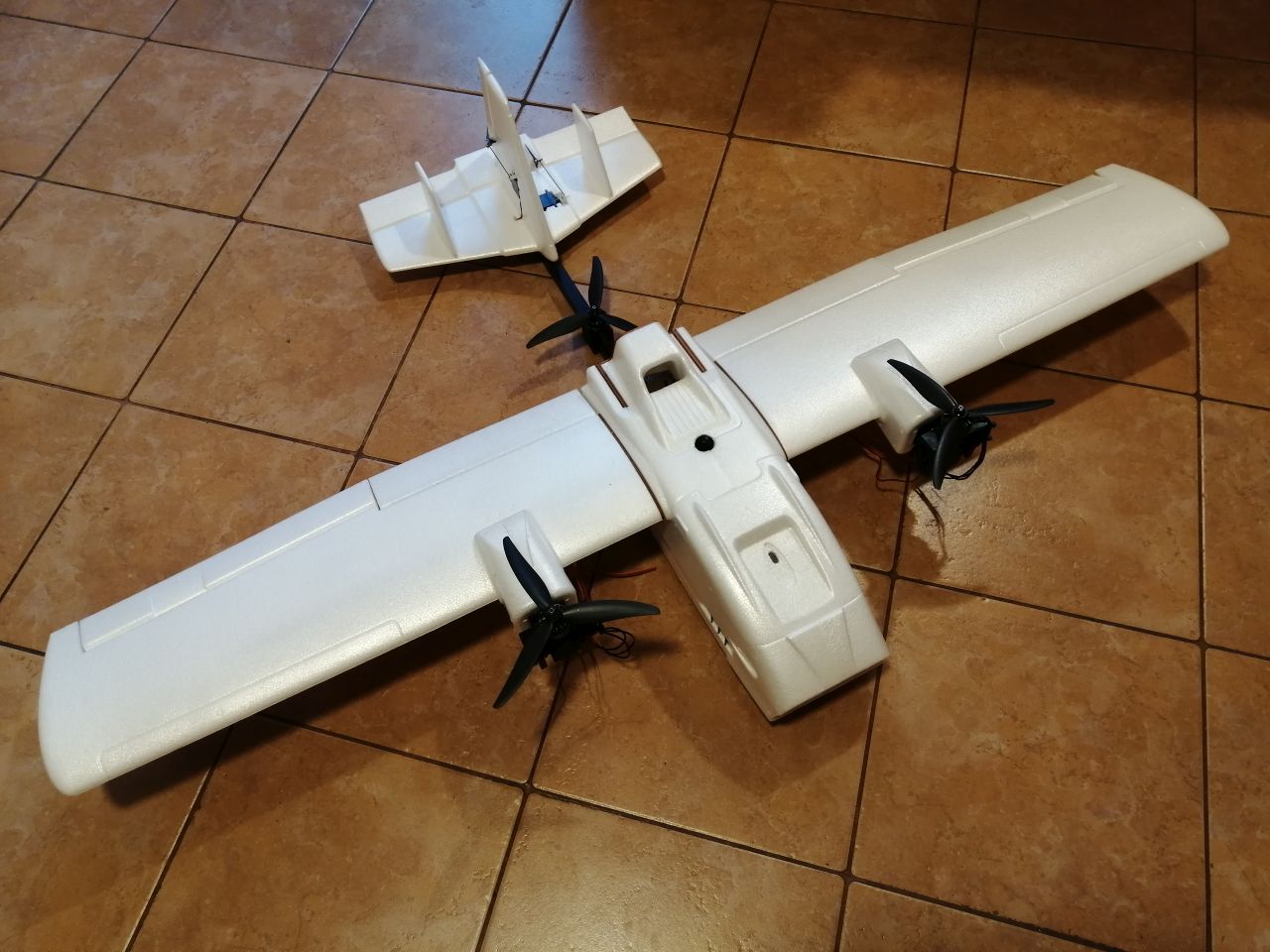 Add Y3 support to the fixed wing, get the vertical takeoff feature for a fixed wing. · Issue ...