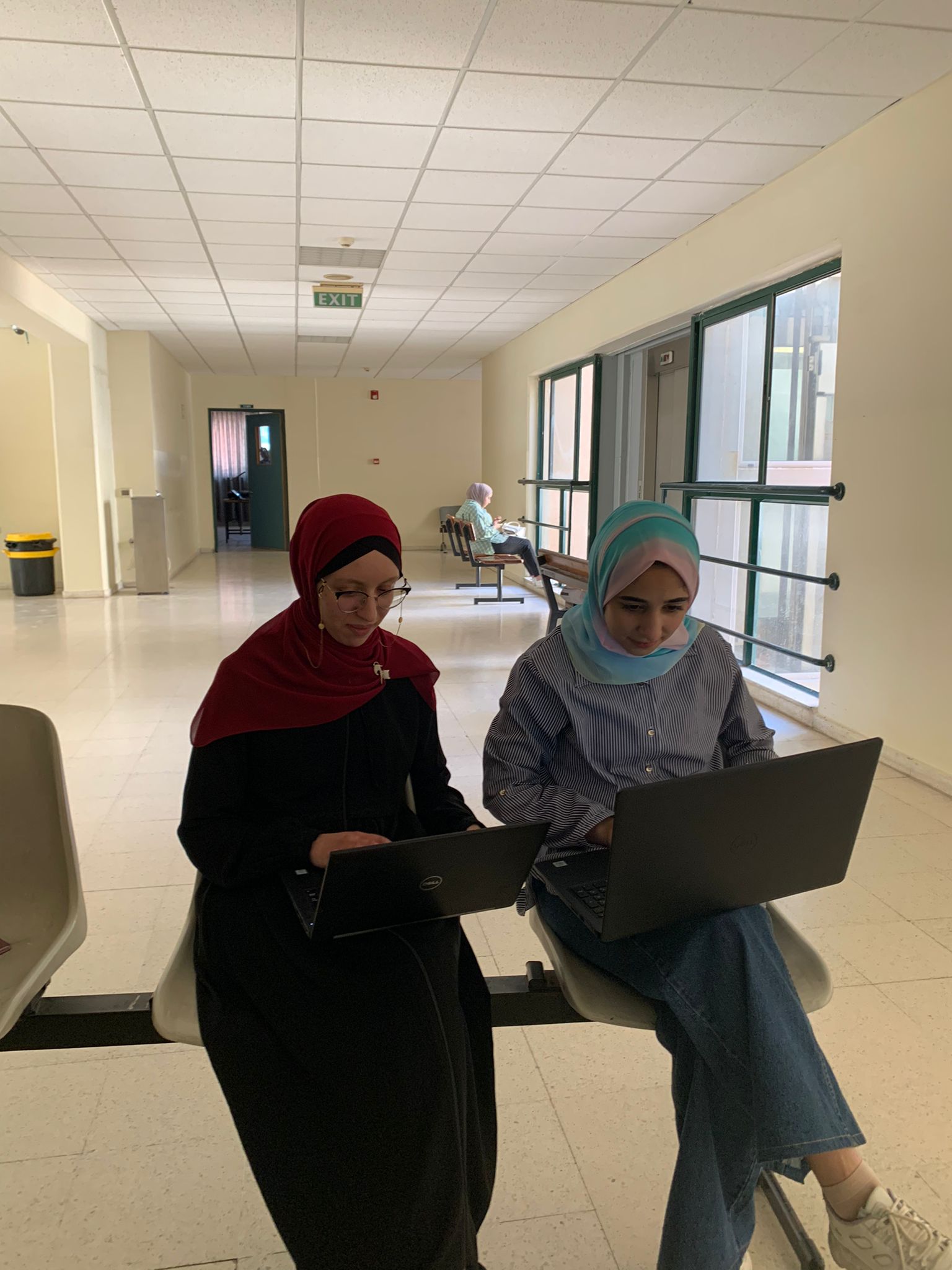 GitHub - raghaadd/Portfolio-Management-System-