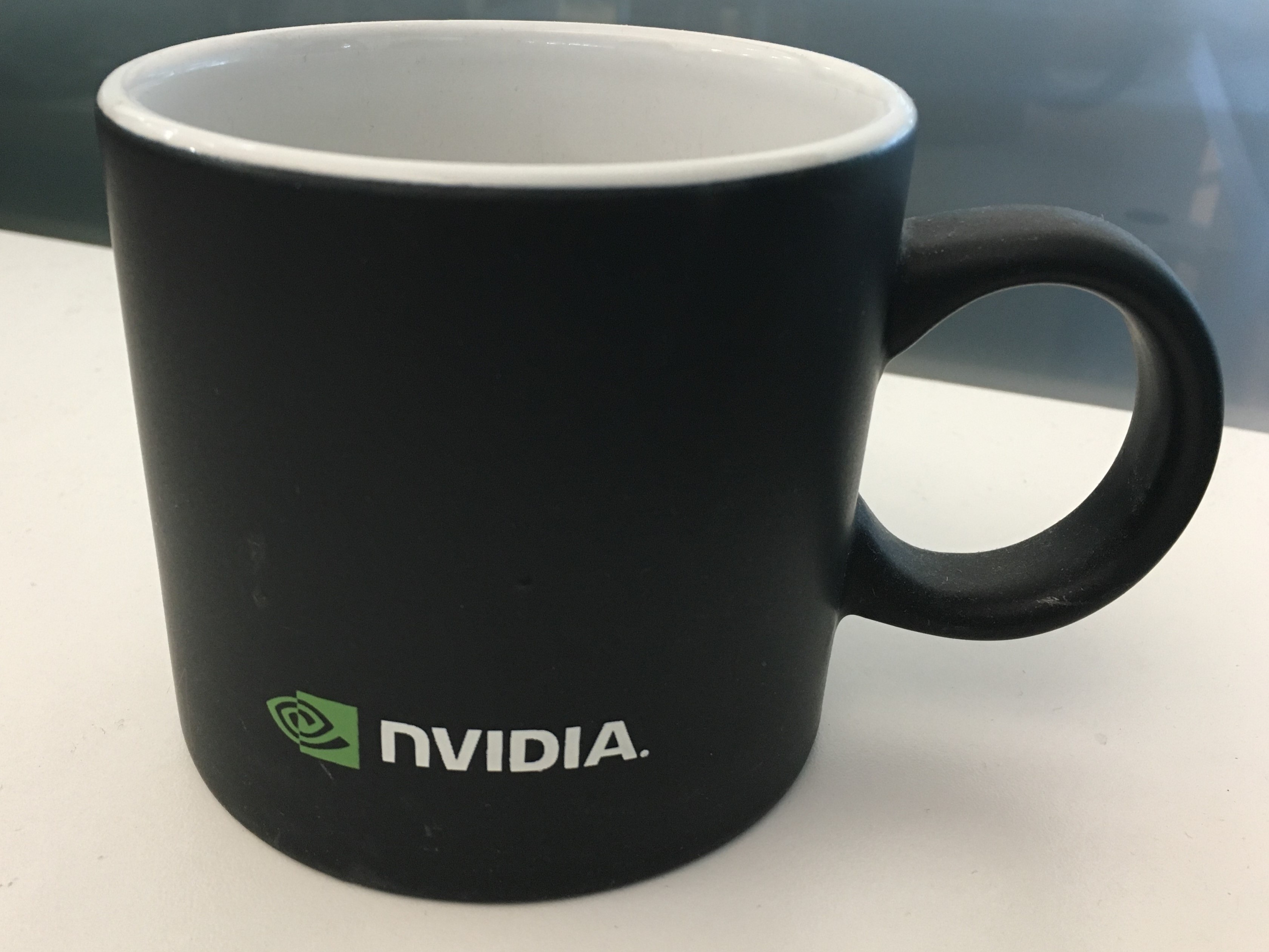 Concurrent inferences get mixed up when preprocessing python model runs torch operations on GPU ...