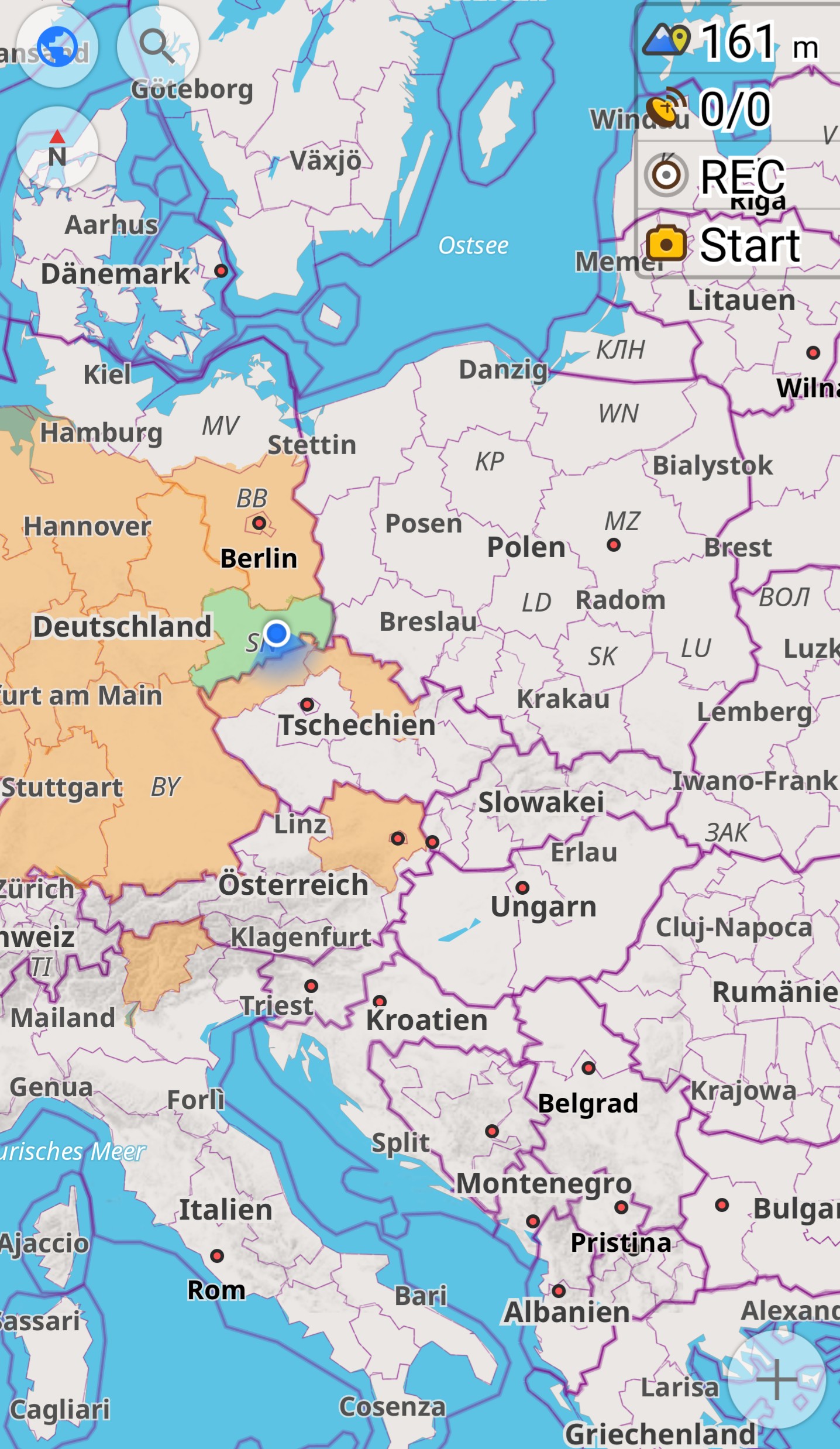 World map has inconsistent "local names" with OpenGL vs legacy ...