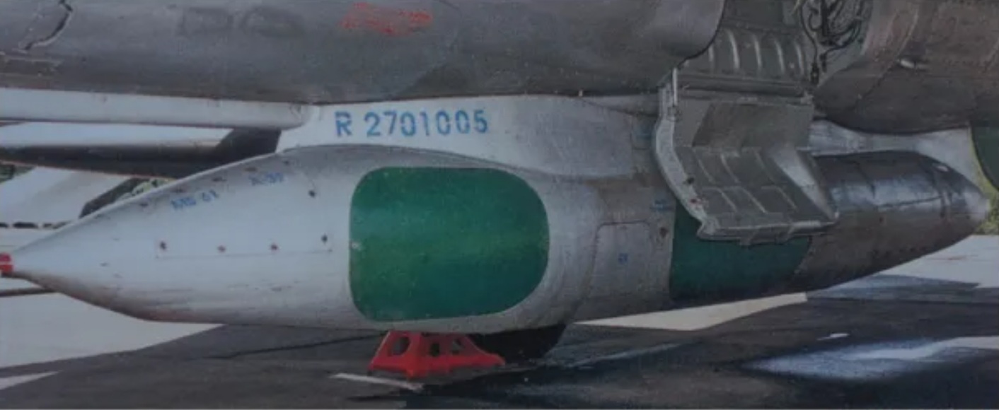 MiG-21R - Type R Elint Pod · Issue #1107 · PygmalionOfCyprus/cmo-db ...