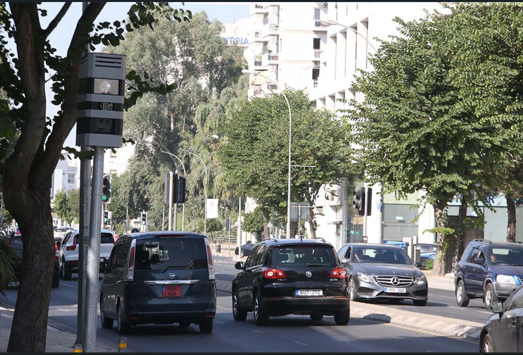 GitHub - bartoszkozakiewicz/SegmentationApp: Web application for Traffic Segmentation. Using ...