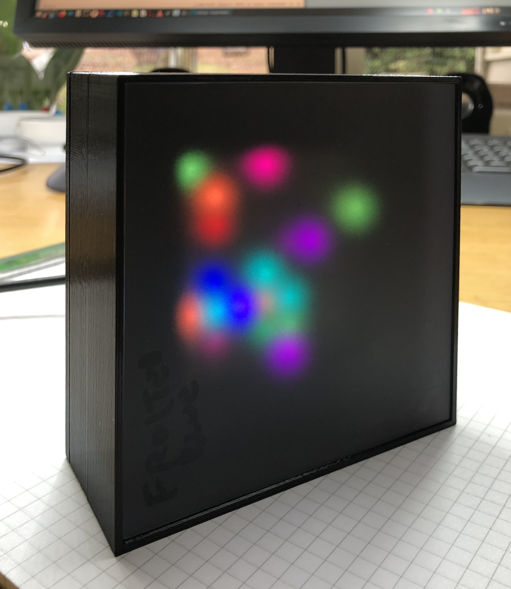 GitHub - MarkMakies/Glow-Cuboid: Python powered artistic glow dots