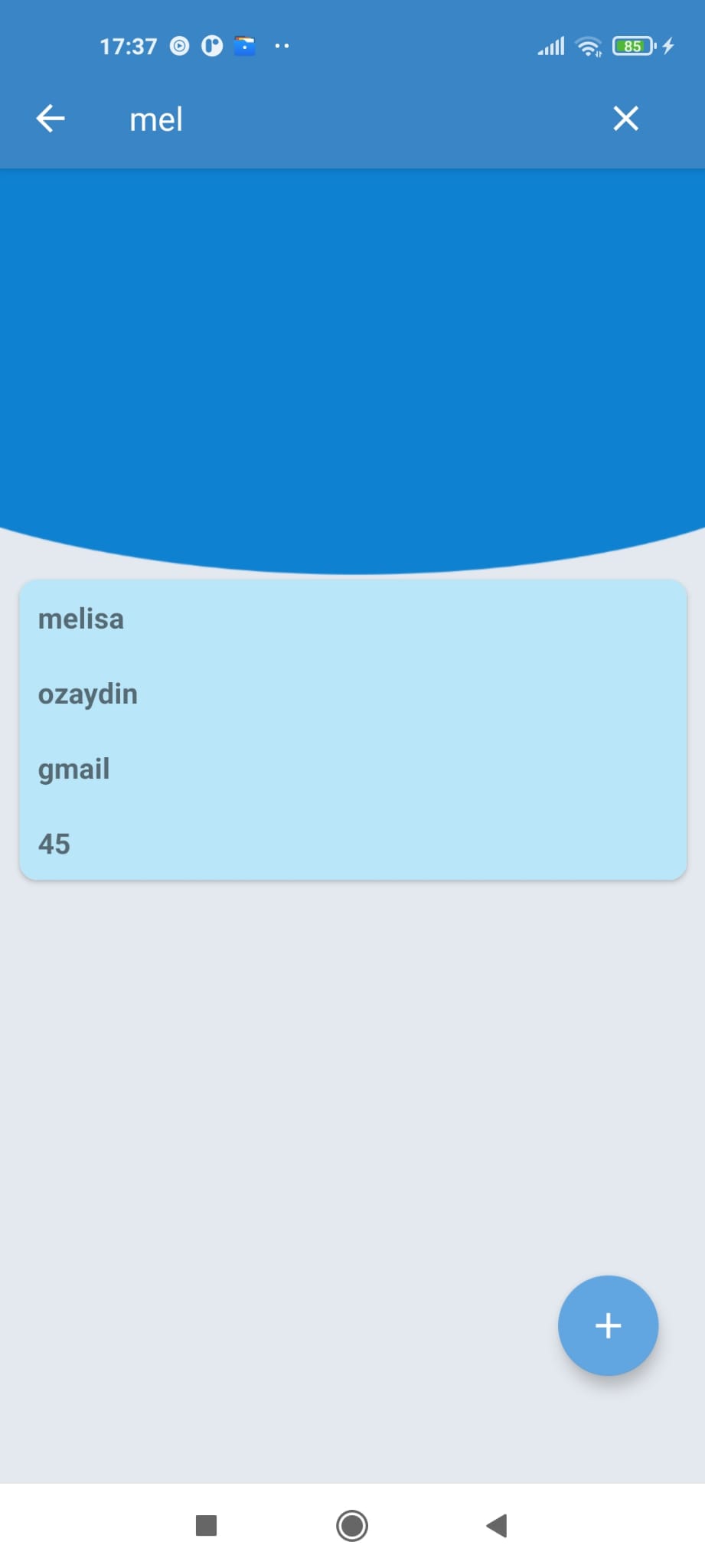 GitHub - melissaOzay/Retrofit-App