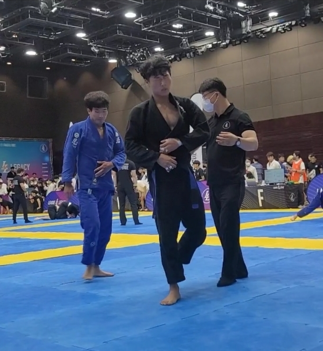 GitHub - Gyeongbin1/AIControl