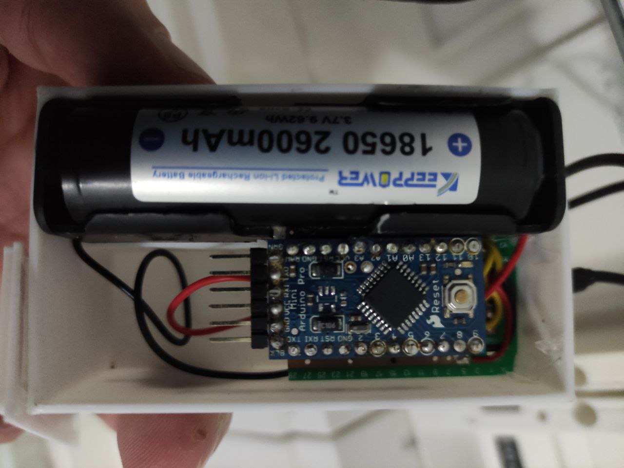 GitHub - thfcm/Volkszaehler2NRF24: A Battery powered Power-Meter reader that sends its Data ...