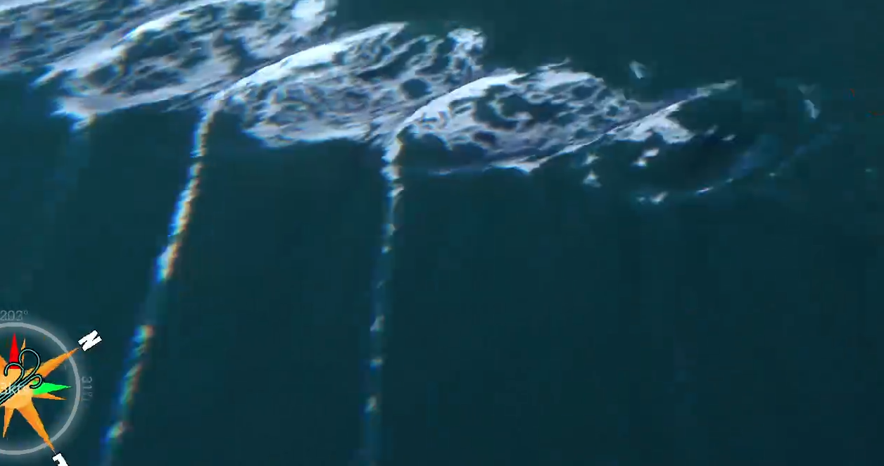 Wake / foam artifacts when rotating the camera quickly · Issue #1125 · wave-harmonic/crest · GitHub