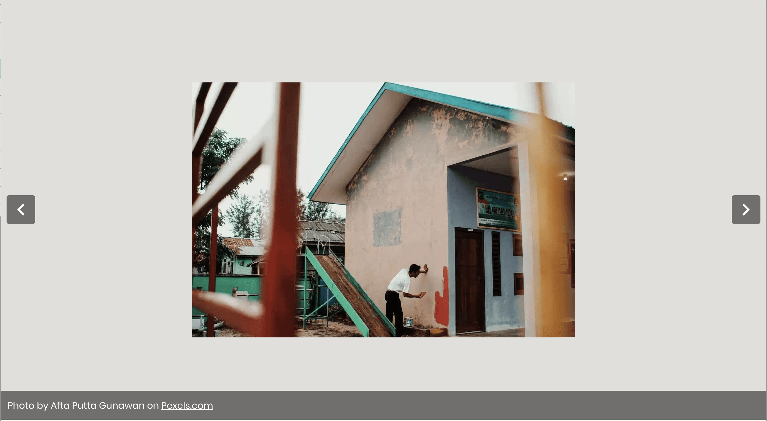 Slideshow block: Full width and wide width display shows scaled down images · Issue #12178 ...