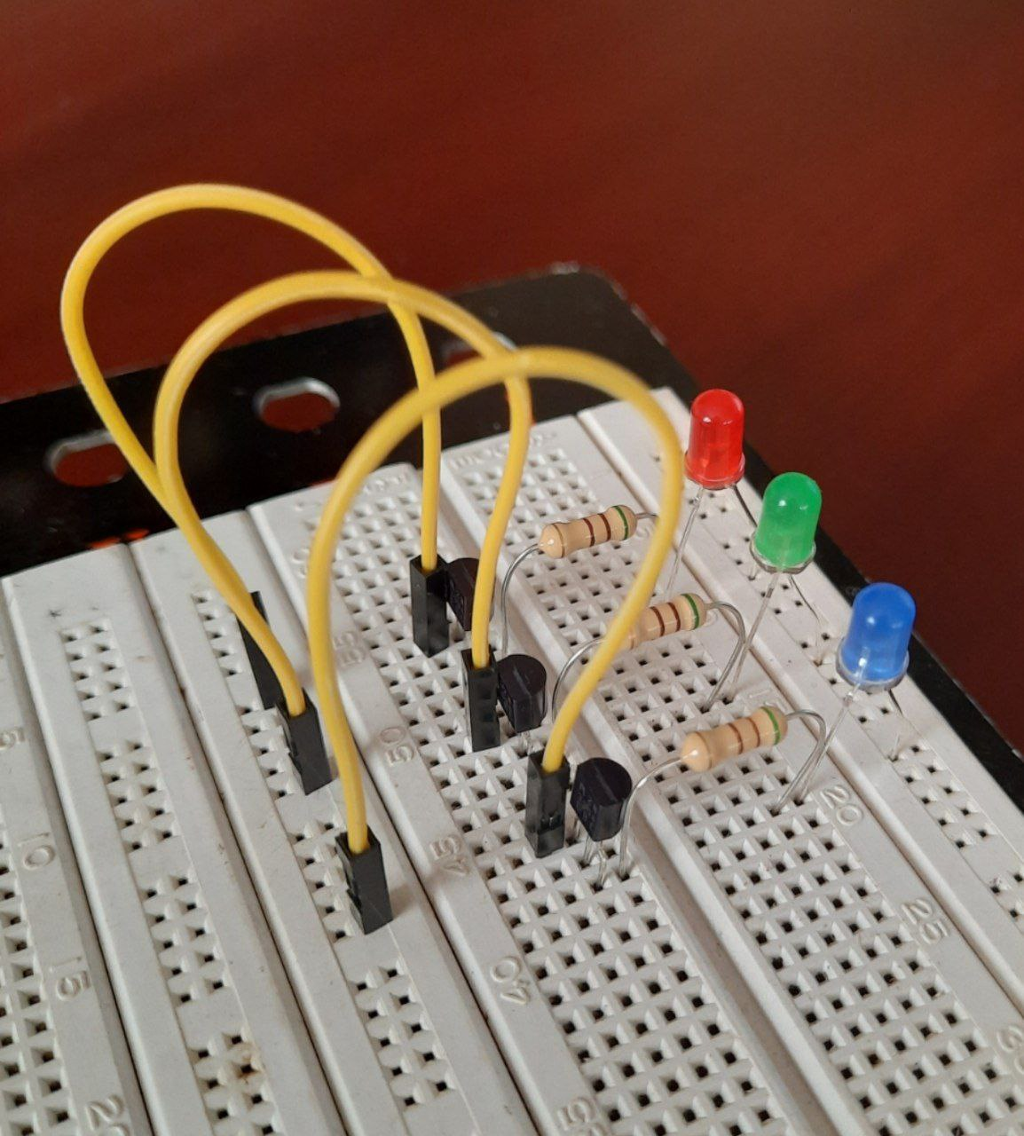 GitHub - jschavez5/Proyecto_PrimerParcial_F.Circuitos_El-lctricos: Elaboración del proyecto del ...