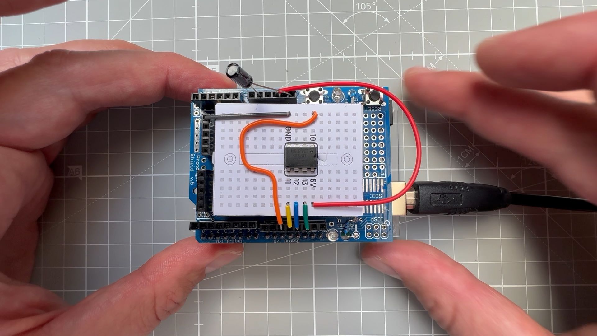 GitHub - upiir/attiny85_dice_game: Simplest game for ATtiny85 + OLED Display