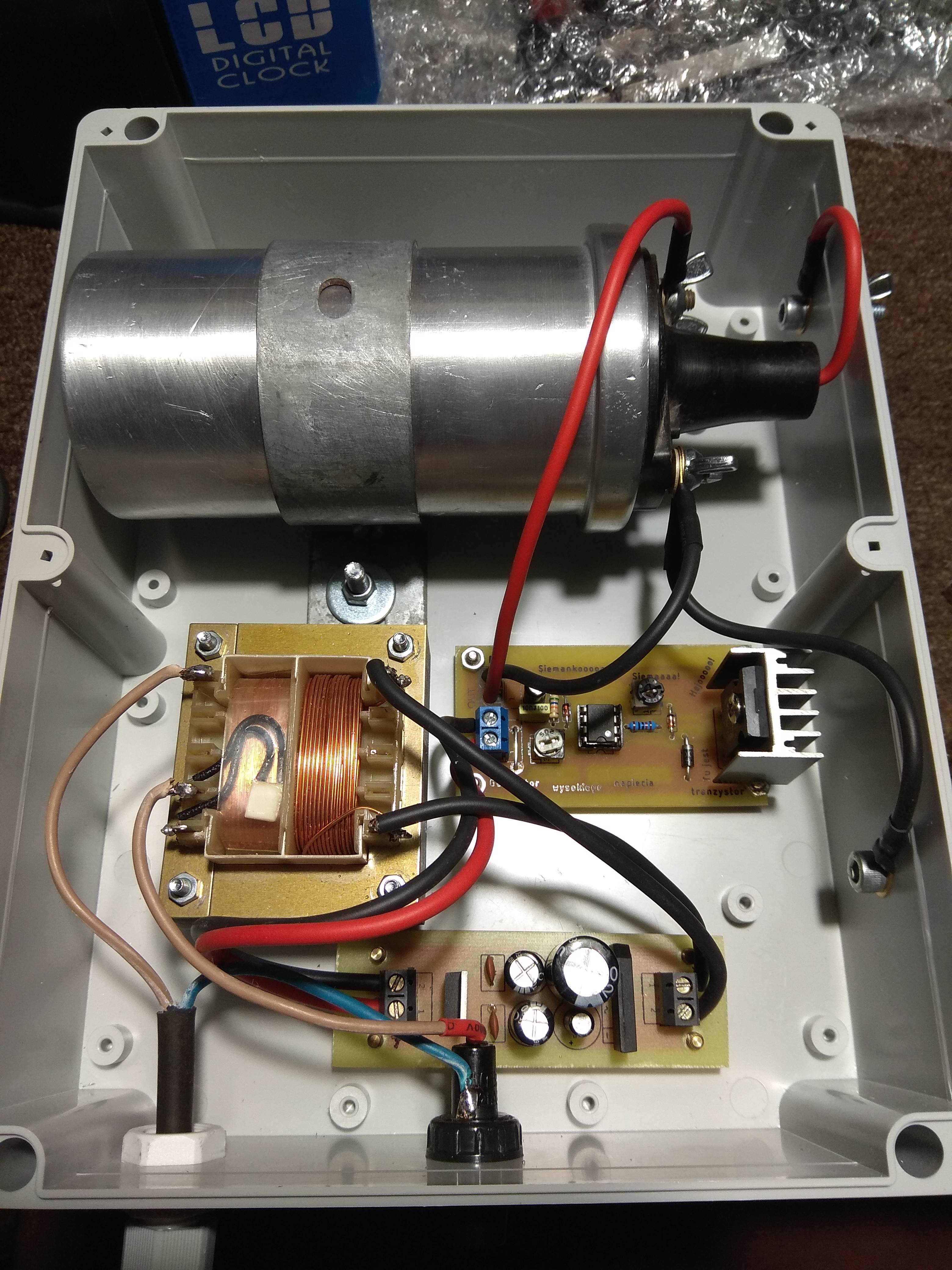 GitHub - iikolodziej/electric-fence-high-voltage-generator: electric ...