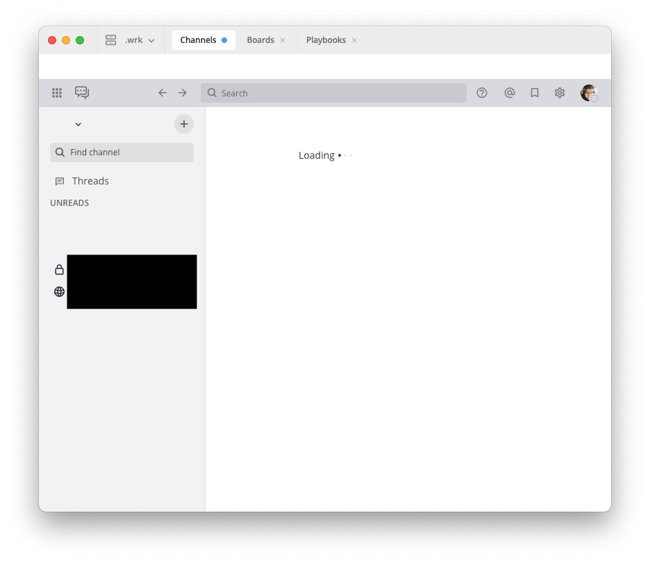 [Bug]: Mattermost Desktop blinks on the start and constantly shows additional panel with "back ...