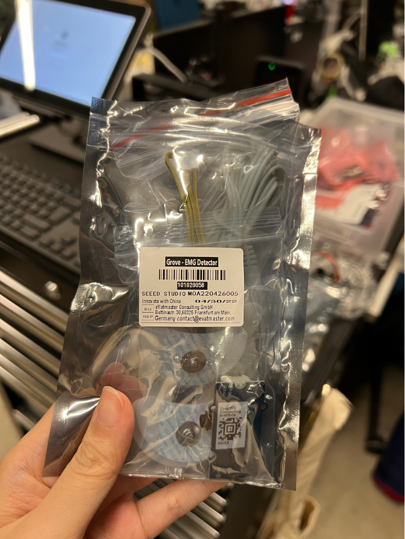 GitHub - YutianWeii/Physical-Computing-Final-Project