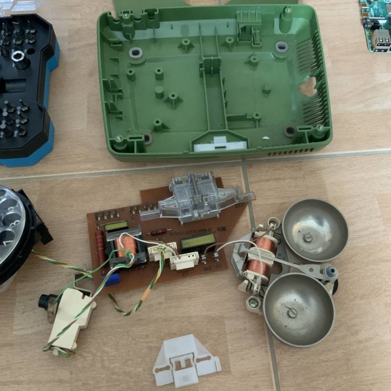 GitHub - 030jmk/genAI-telephone: A retrofitted rotary dial phone with ...