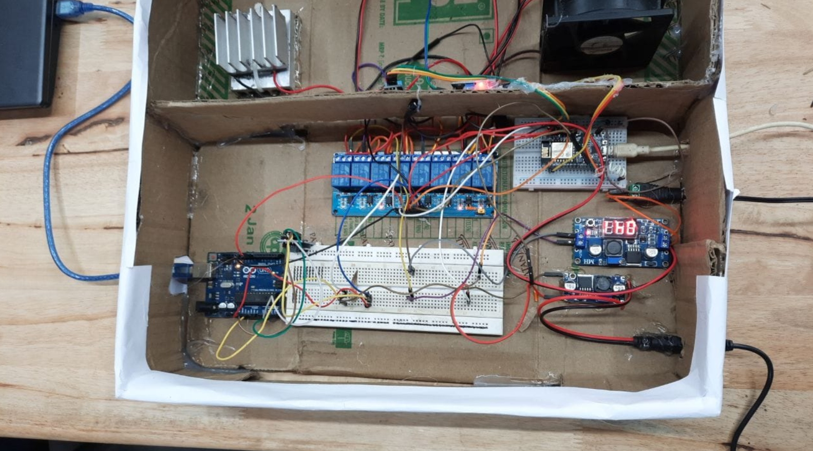 GitHub - JOYALKUSMOS/PLANT-E: PLANT-E is an IOT cloud-based remote ...