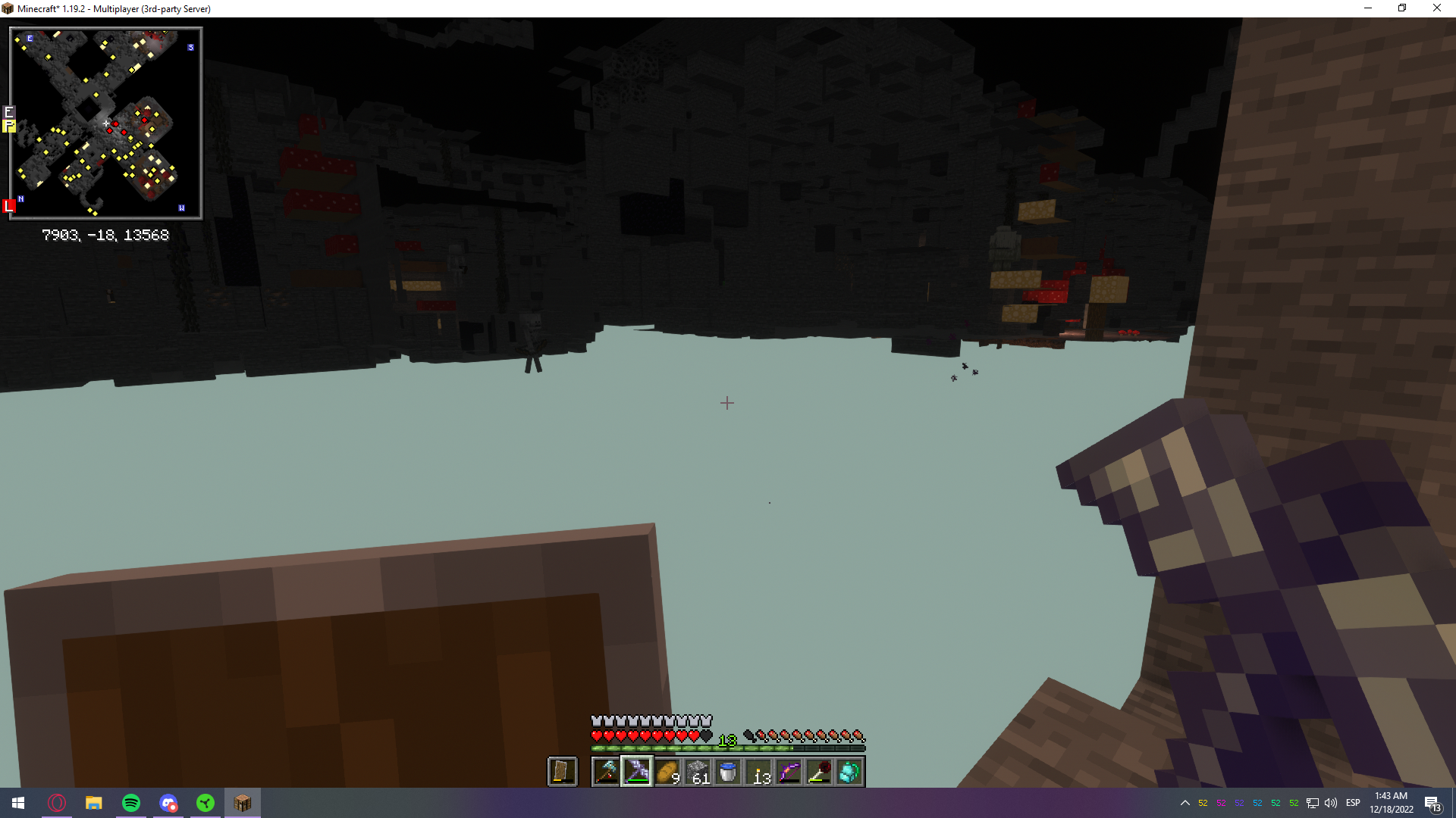 Invisible giant block + game crashes when i try to break em · Issue #934 · LunaPixelStudios ...