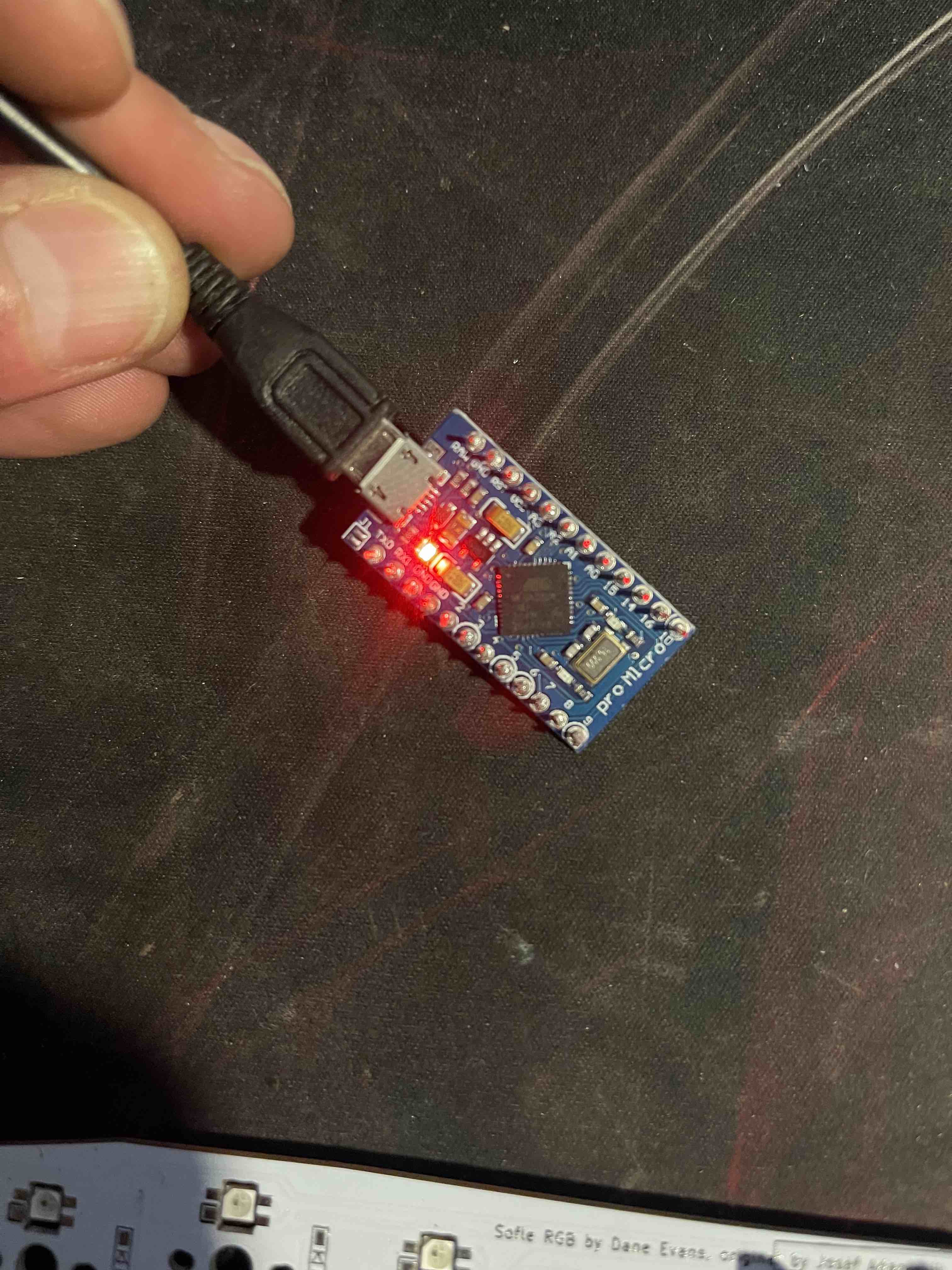 Pro micro don't work when is connected to the PCB · Issue #83 ...