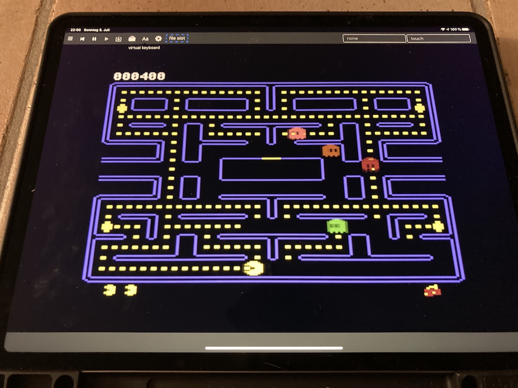 Virtual touch joystick 🕹 · Issue #42 · vc64web/virtualc64web · GitHub