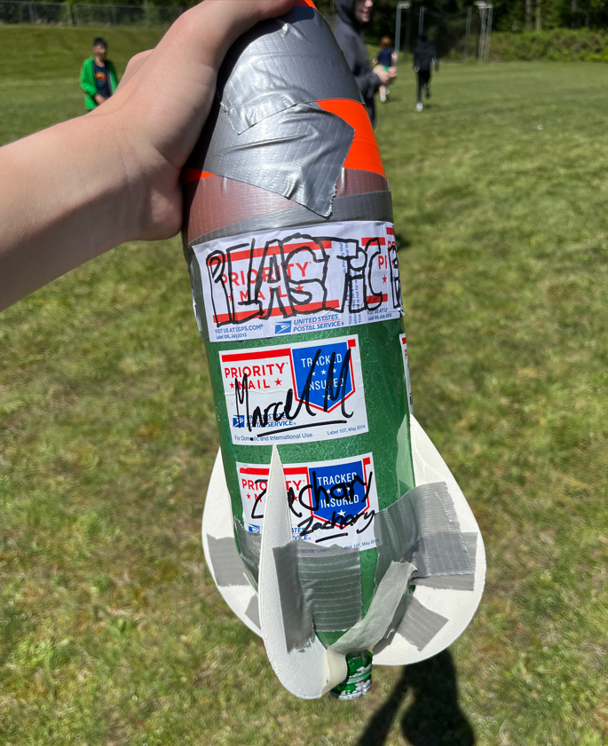 GitHub - Orange-Duster/Plastic-Fantastic: Plastic Fantastic is a record setting water bottle ...