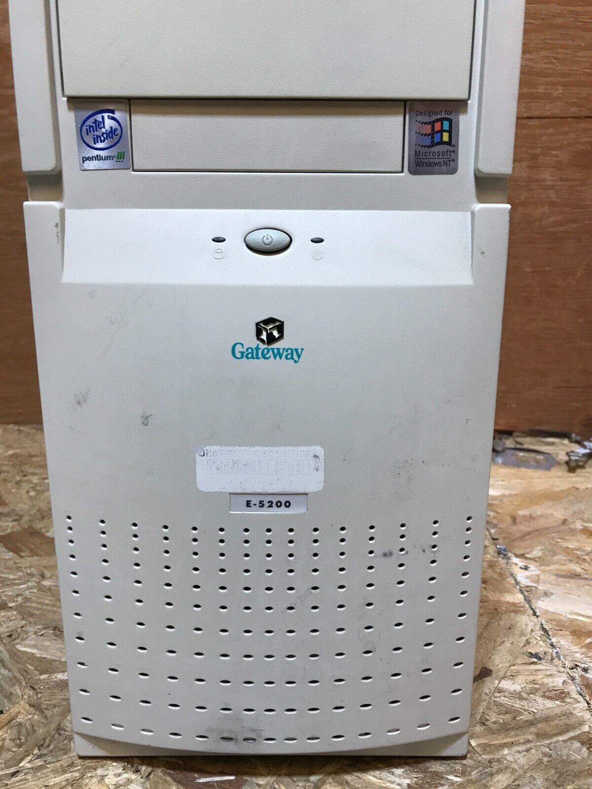 Please add support for Gateway 2000 E5200 in 86box · Issue #3567 · 86Box/86Box · GitHub