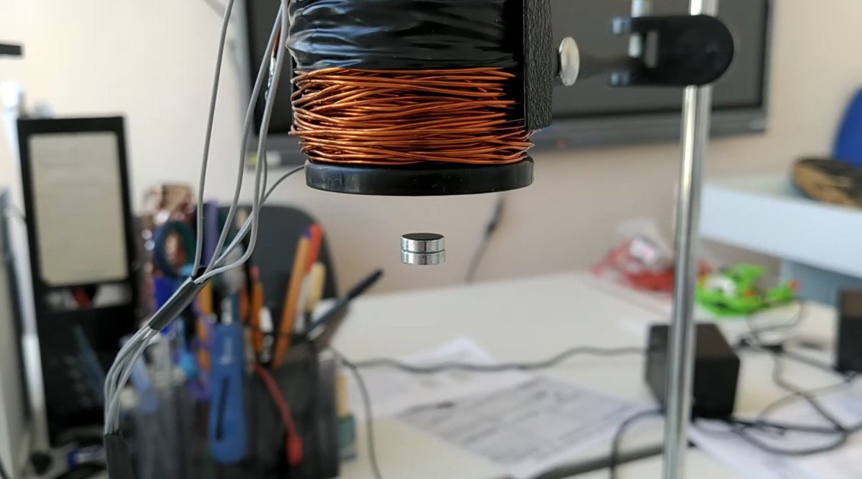 Levitron · Issue #4 · Nemo-37/Electromagnetic · GitHub