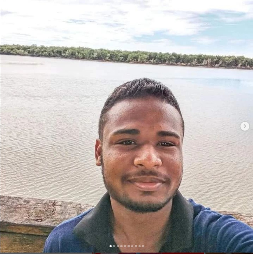 Assinatura padrão. · Issue #2440 · gustavoguanabara/git-github · GitHub