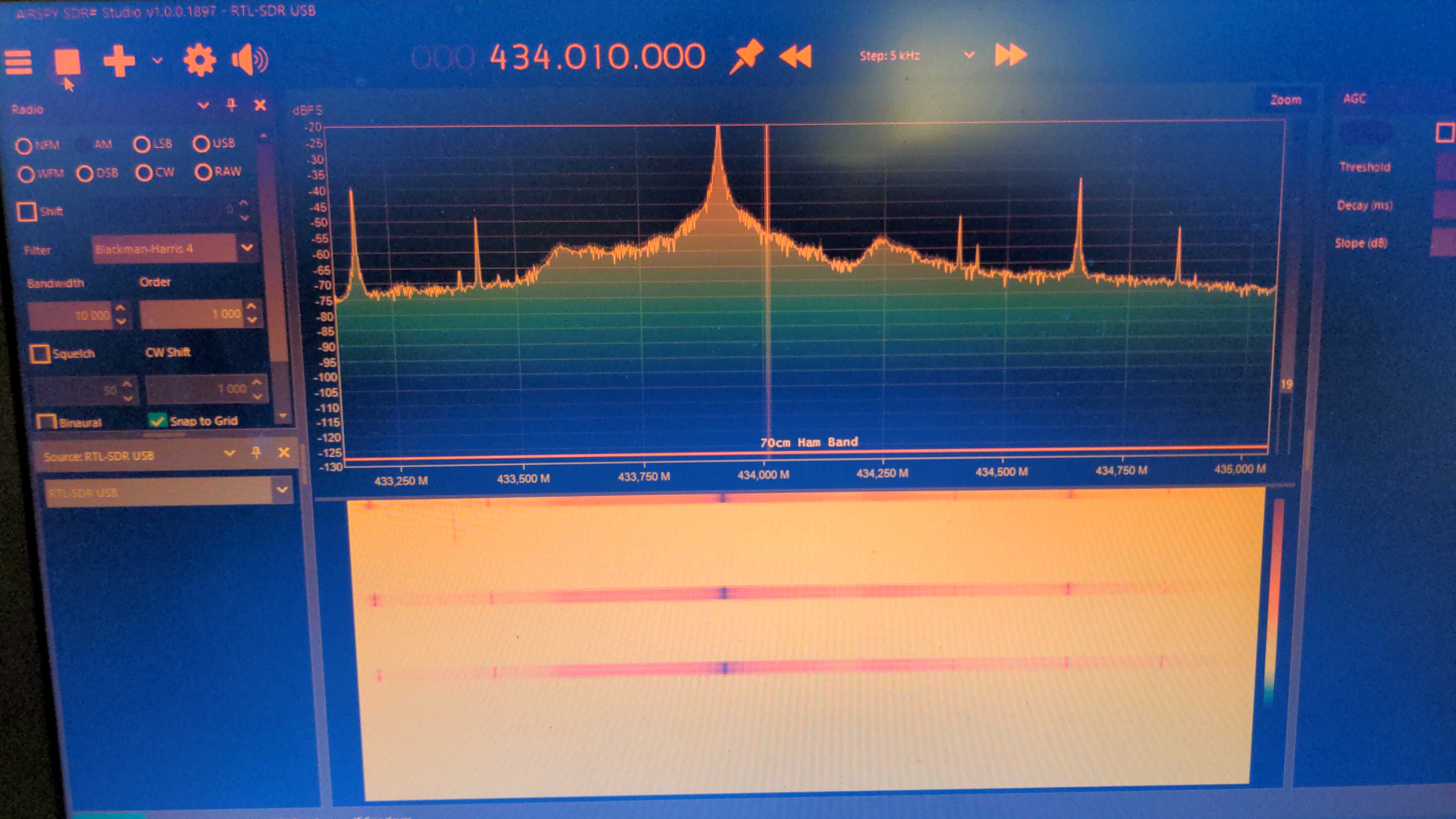 Receiving and transmitting problem. · Issue #1333 · greatscottgadgets/hackrf · GitHub