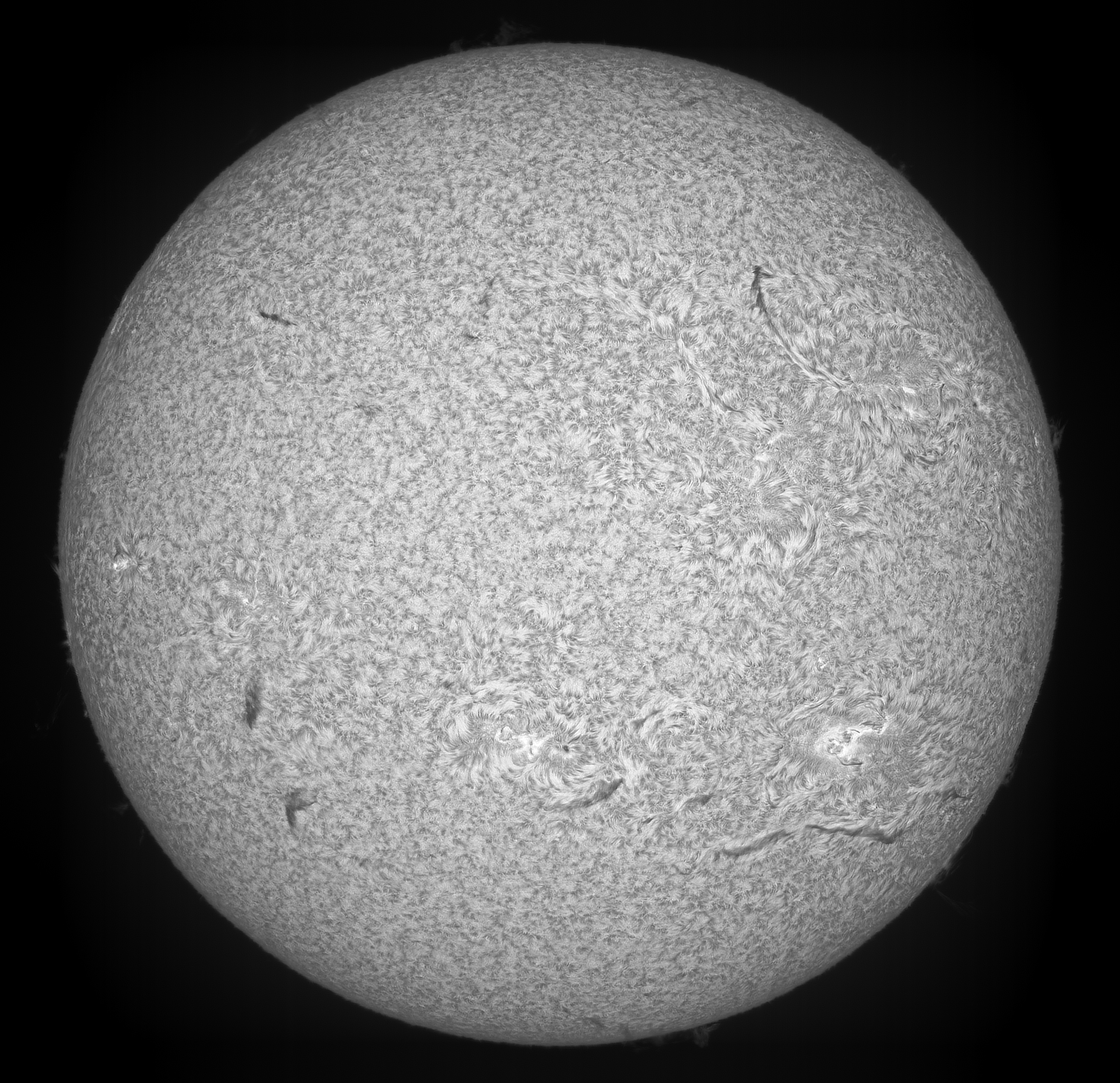 H-alpha and H-beta spectroheliograph comparison -- 13 June 2023 - Solar ...