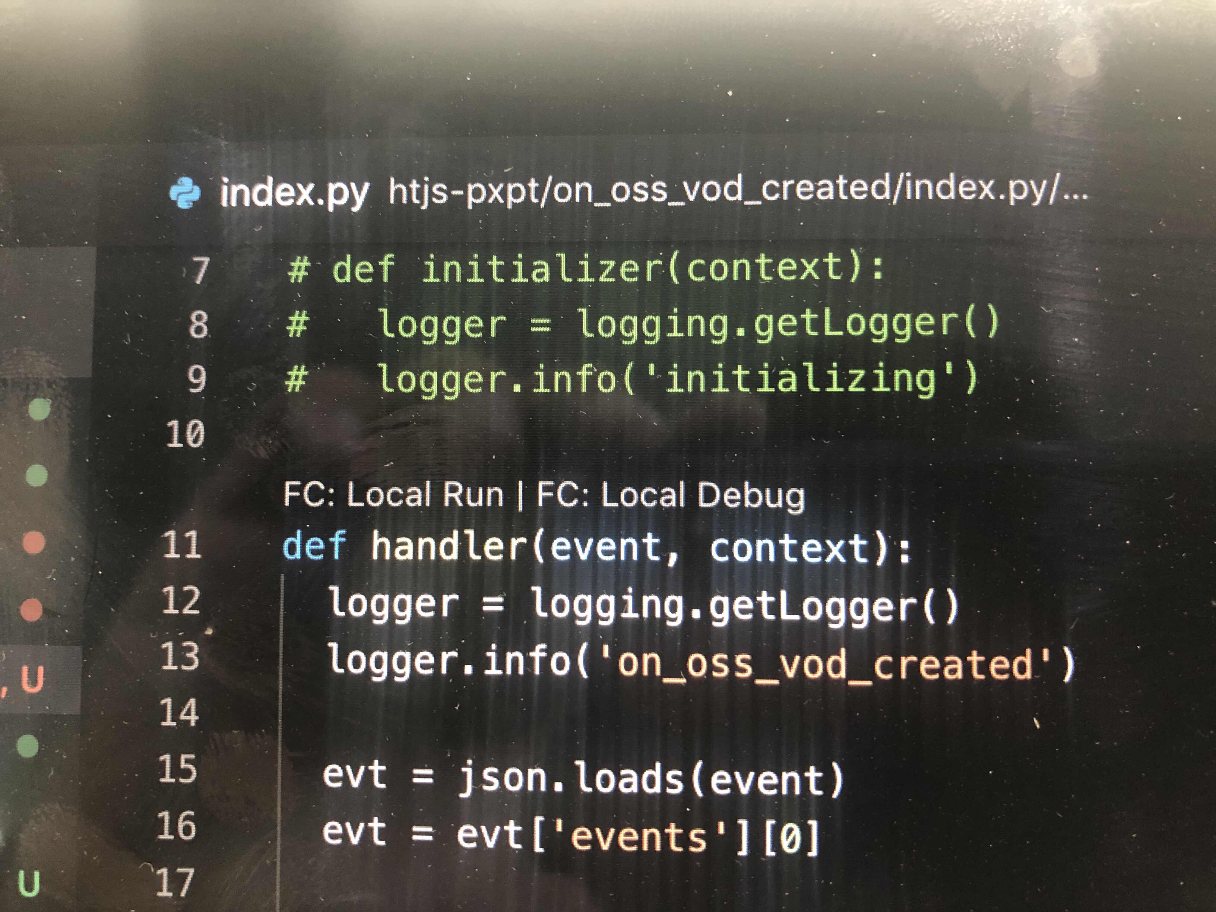 MACOS下输入代码自动向上滚屏 · Issue #35 · alibaba/serverless-vscode · GitHub