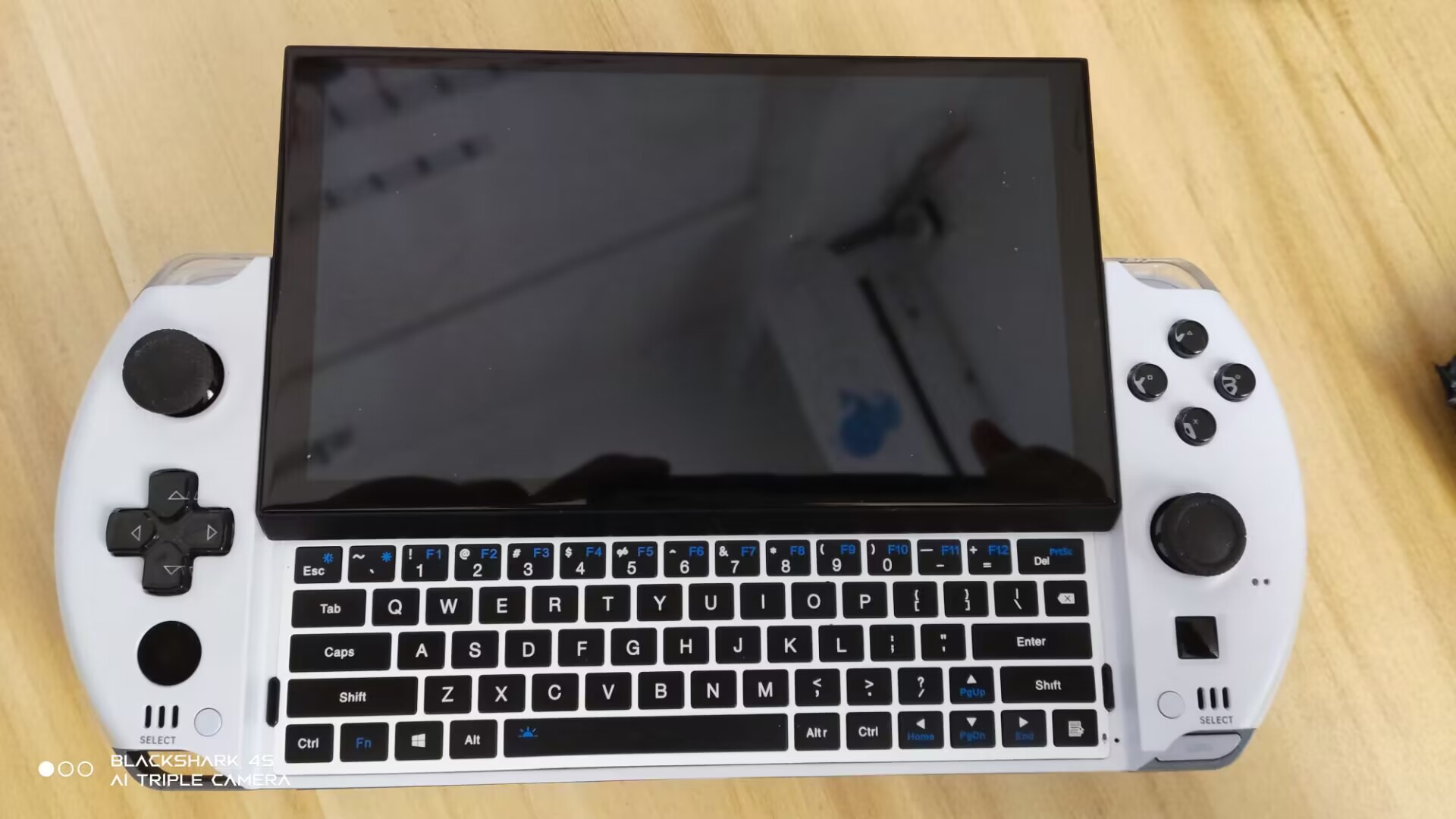 Configuration request for GPDWIN4 · Issue #61 · ShadowBlip/HandyGCCS · GitHub