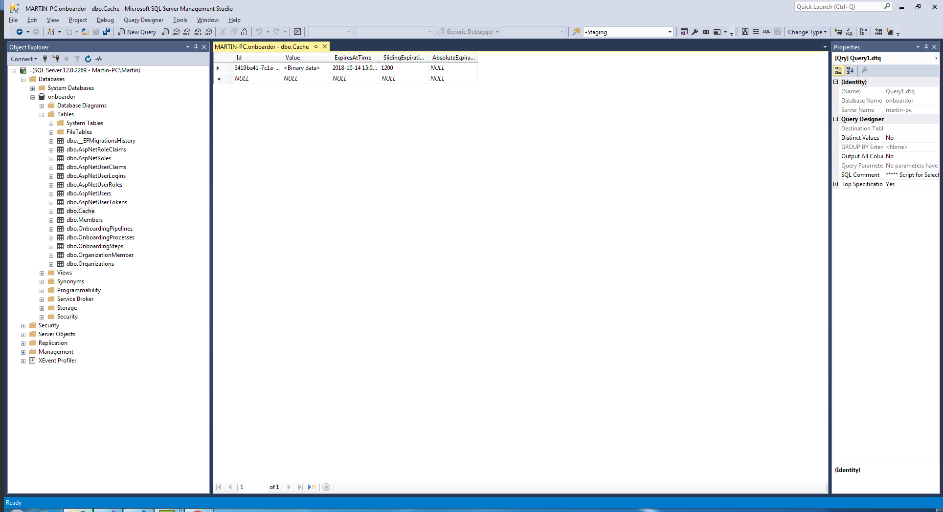 AddDistributedSqlServerCache Expiration not being set · Issue #3625 · dotnet/aspnetcore · GitHub