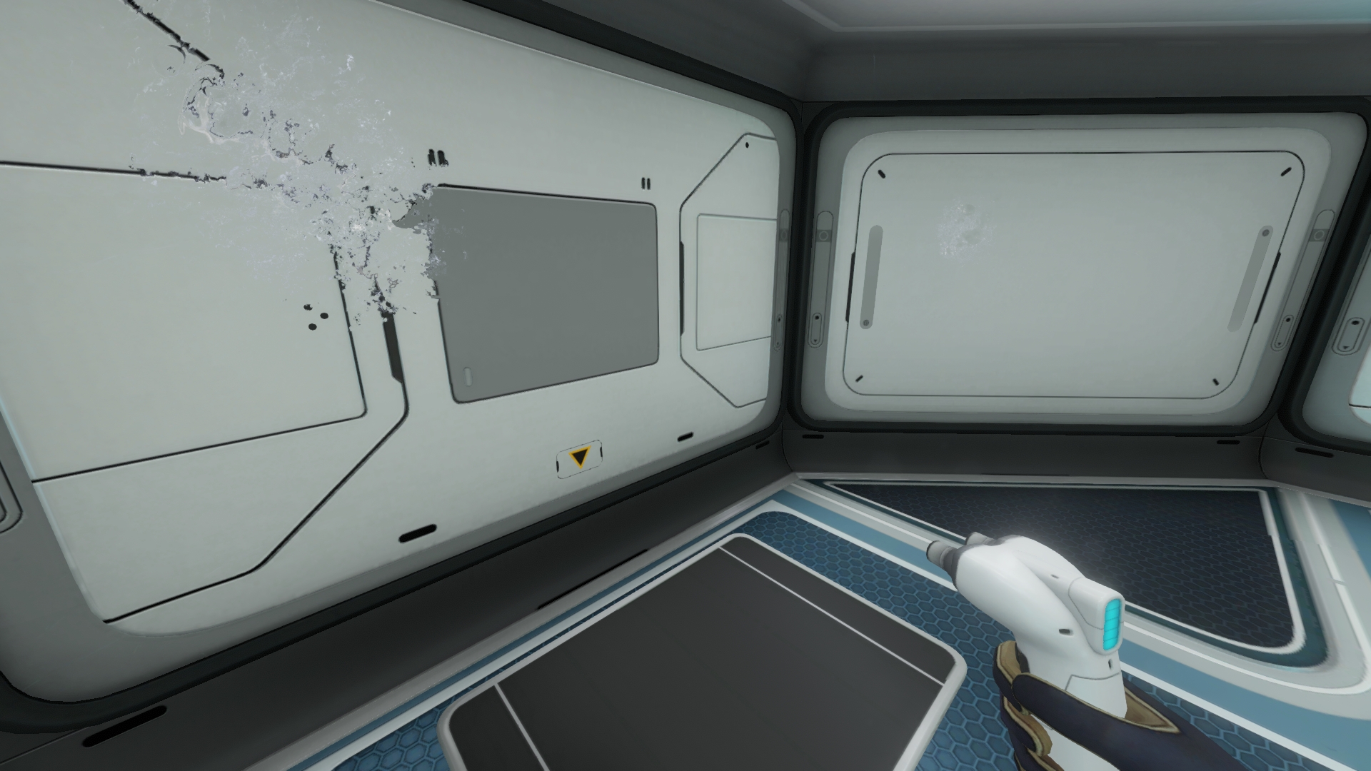 Random floating blueprints when rejoining · Issue #1128 · SubnauticaNitrox/Nitrox · GitHub