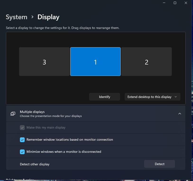 Sometimes left task-bar stops being "on top" on the left screen (tripple monitor setup) · Issue ...