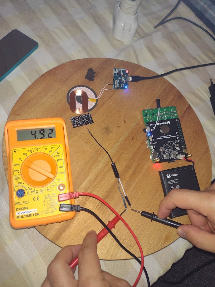 Qi used as 5V VIN but not charging · Issue #62 · PiSugar/PiSugar · GitHub