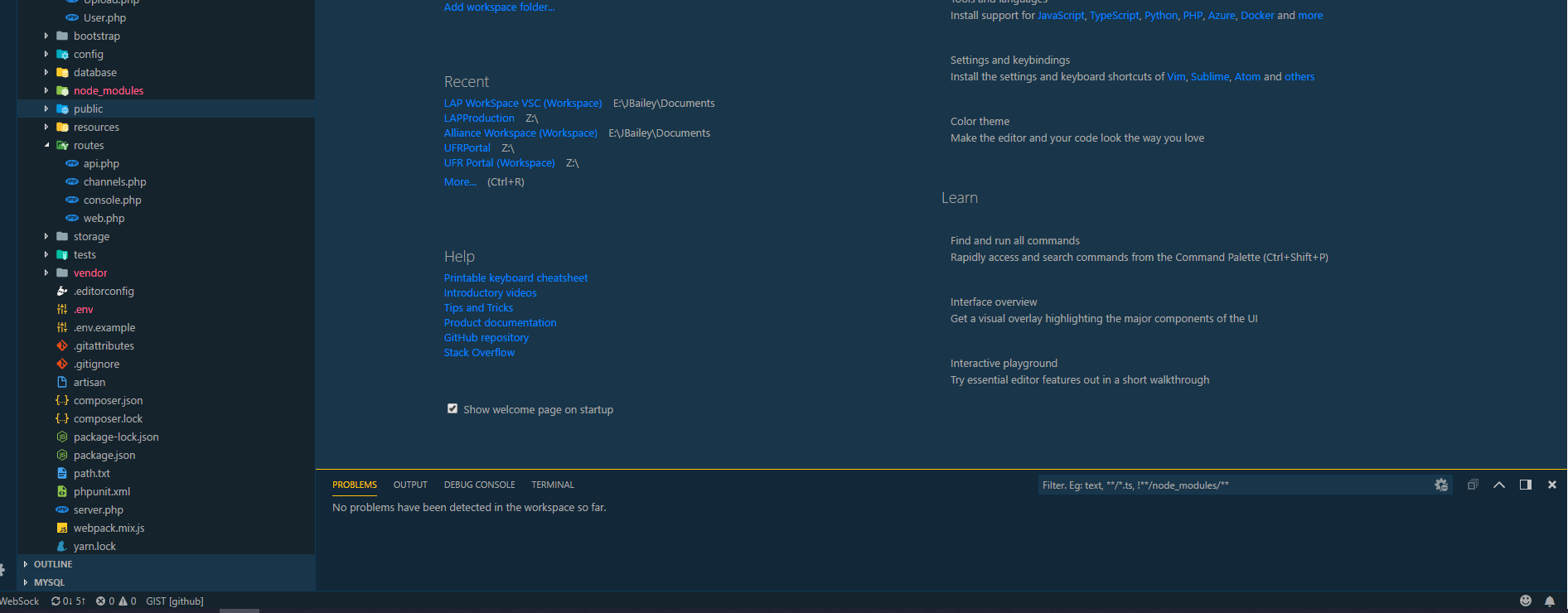 Red files and Folders in Explorer · Issue #54574 · microsoft/vscode ...