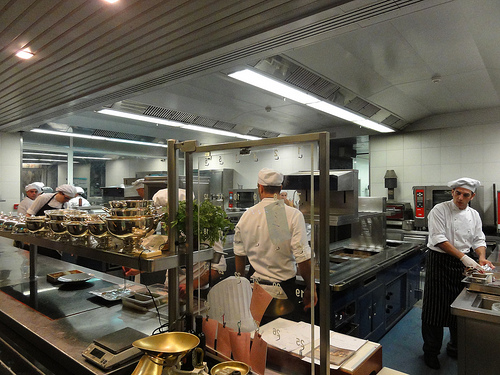 Evaluating the raw image · Issue #131 · ruotianluo/ImageCaptioning.pytorch · GitHub