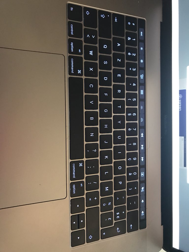 French keyboard user can't enter backslack into editor · Issue #41991 ...