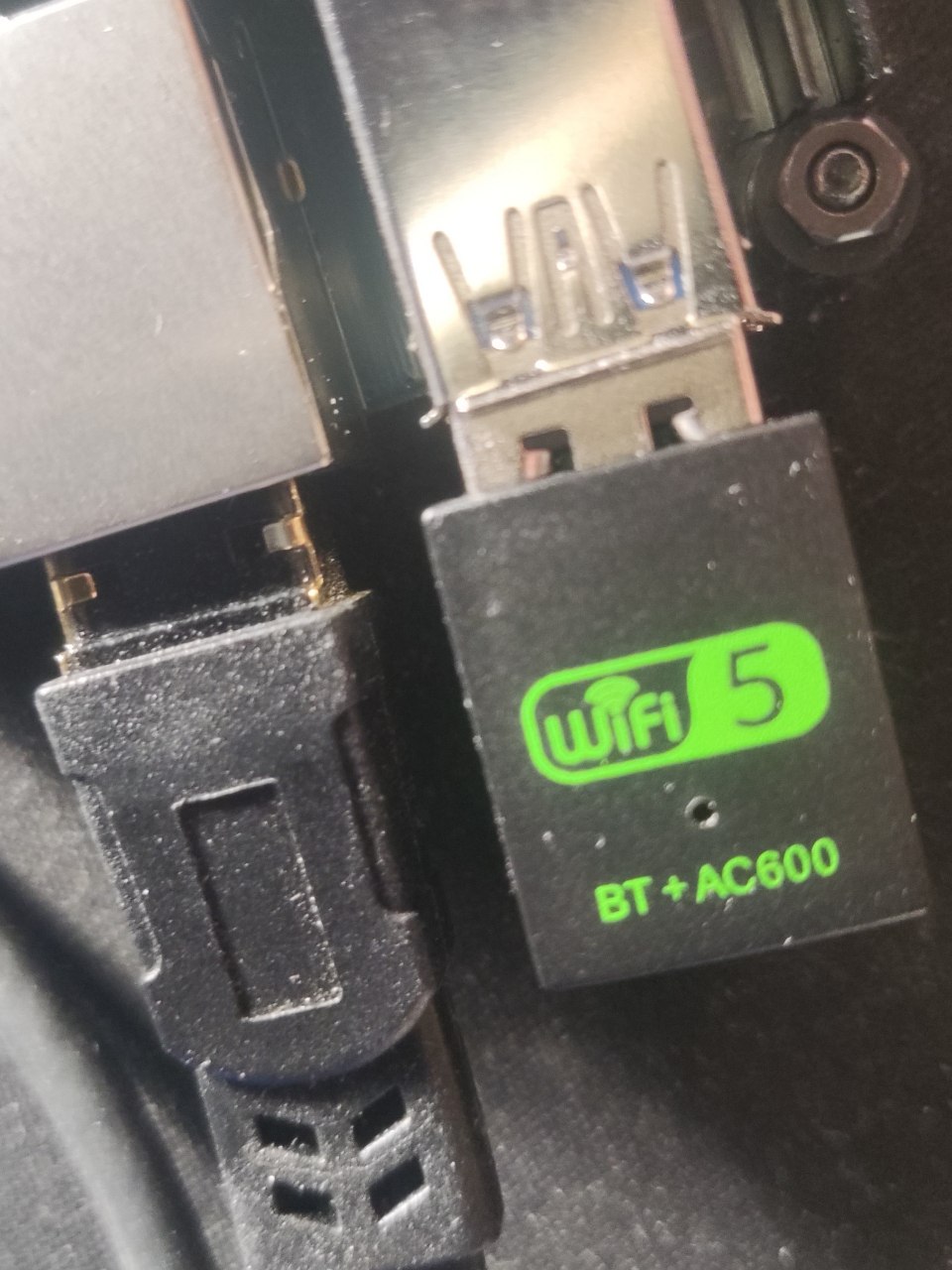 Bluetooth Issue on Realtek 8821CU · Issue #38 · Joshua-Riek/ubuntu ...