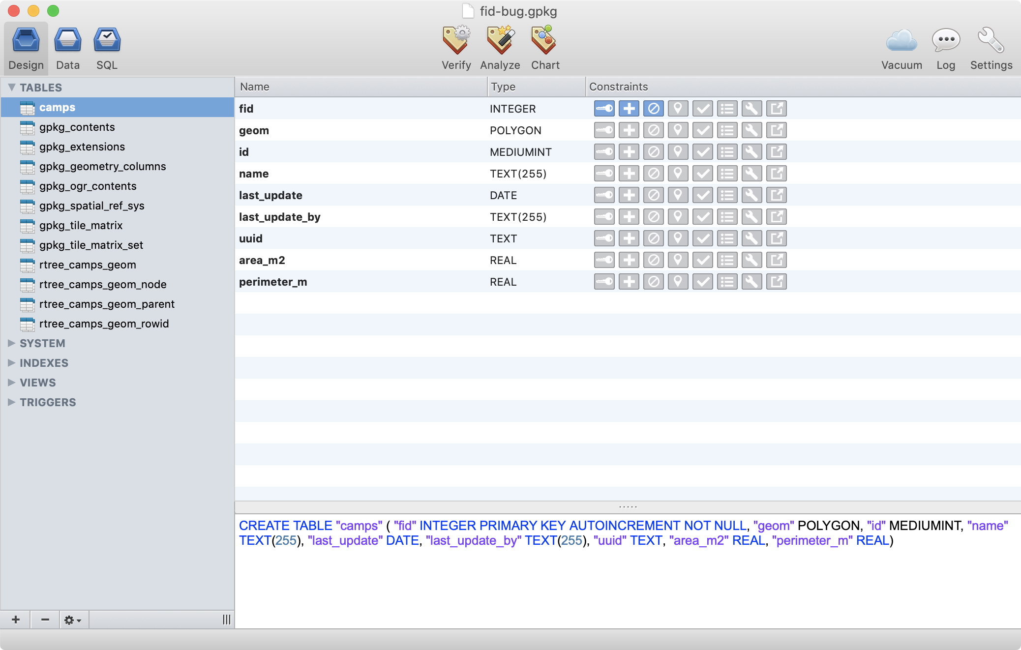 Geopackage Import Silently Adds Fid Field Rather Than Using Existing Id · Issue 30697 · Qgis