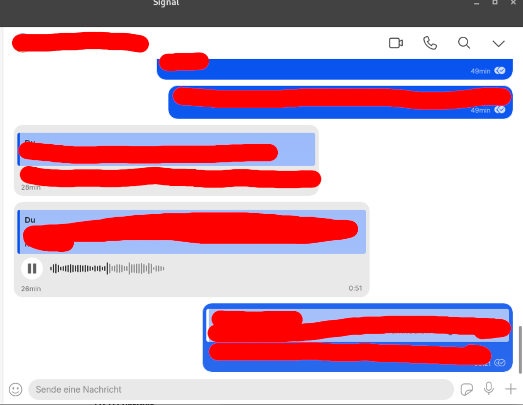 Visual issues with incoming voice message in reply to a long message ...