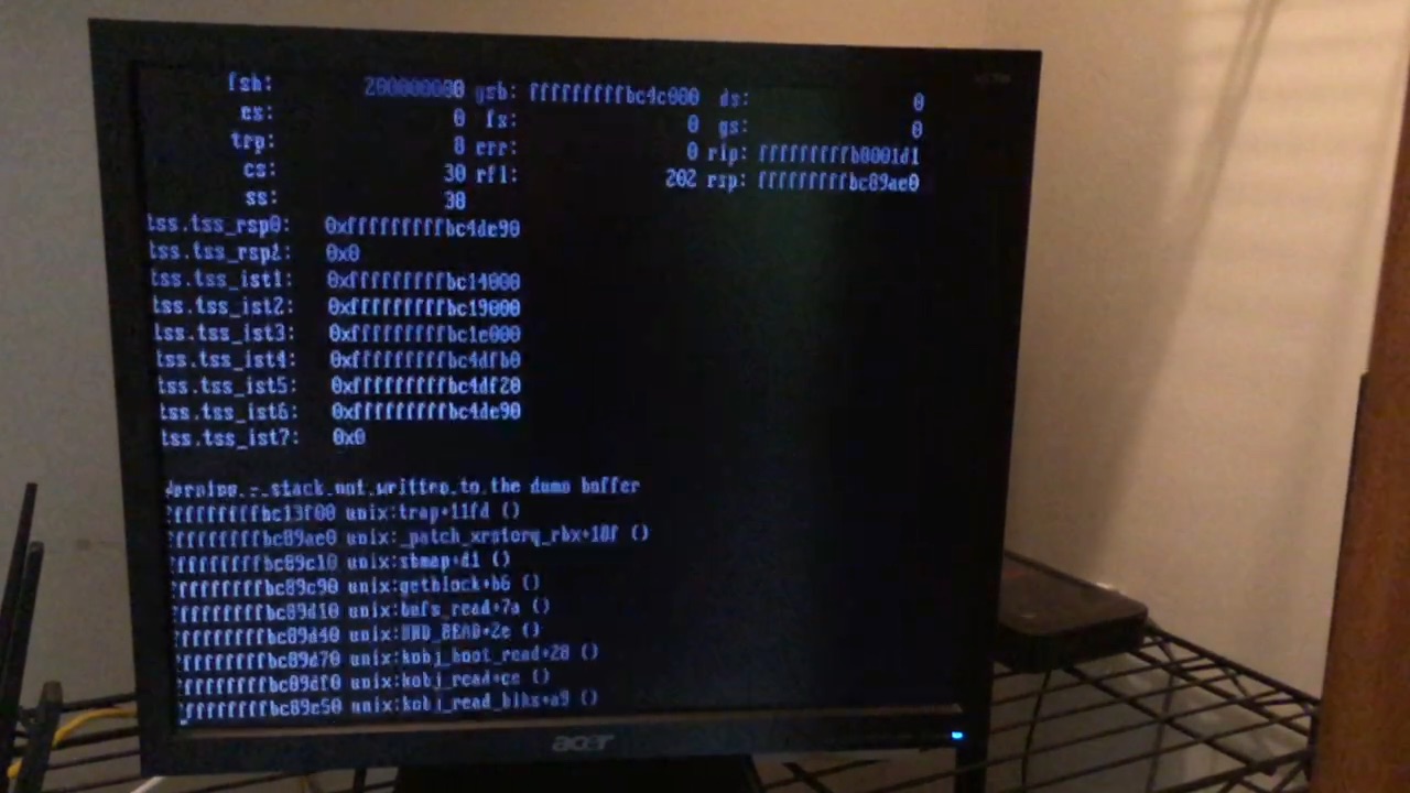 "Double fault" panic on boot with 20180524T002819Z · Issue #785 · TritonDataCenter/smartos-live ...