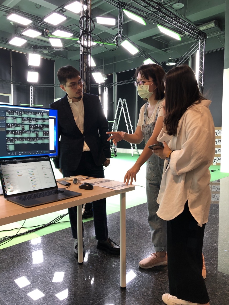 9/29(二) 市長拍攝 · Issue #50 · MoonShineVFX/4drec · GitHub