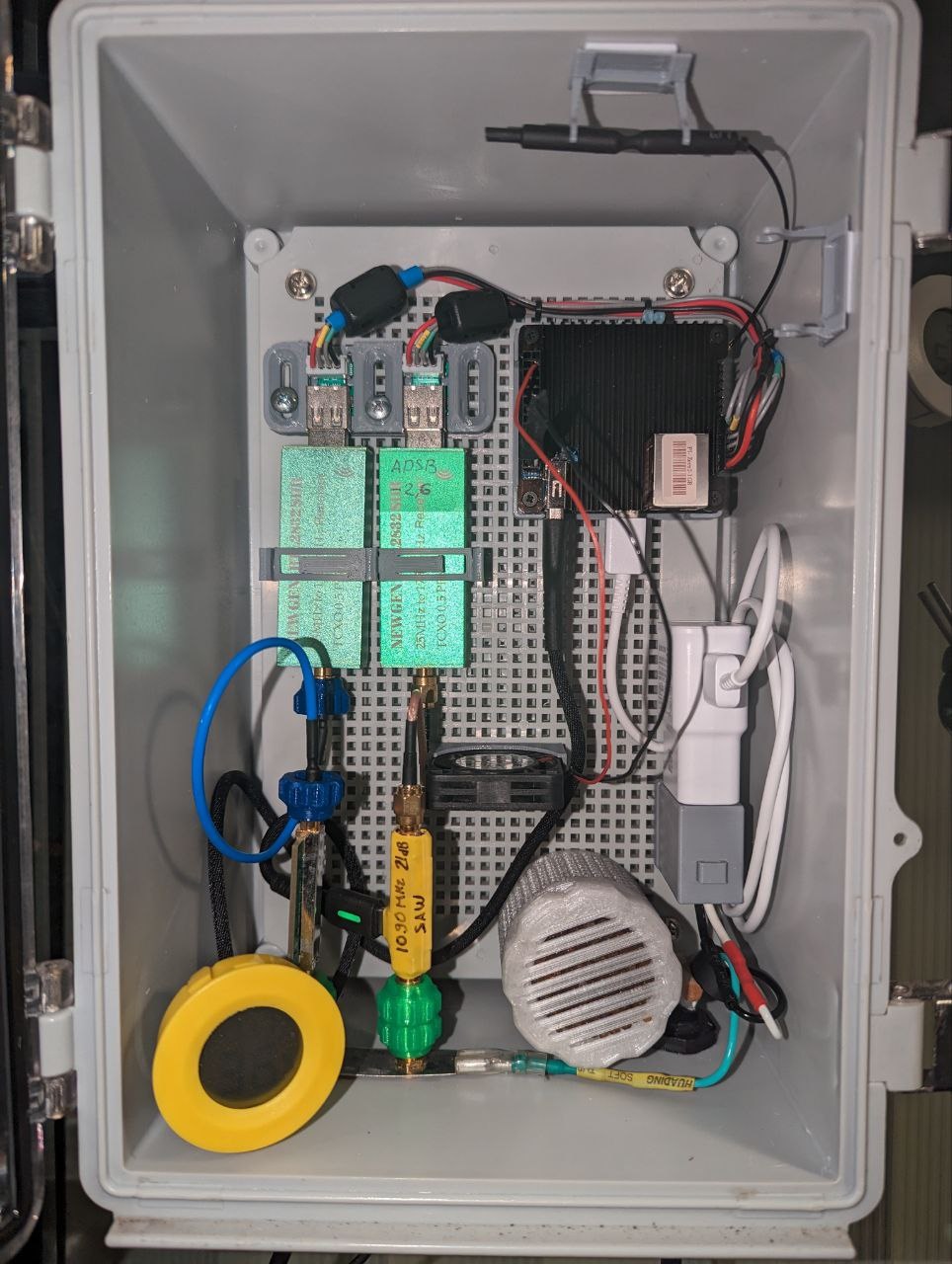 My station in Toronto (Etobicoke), ON, Canada · jvde-github AIS-catcher ...