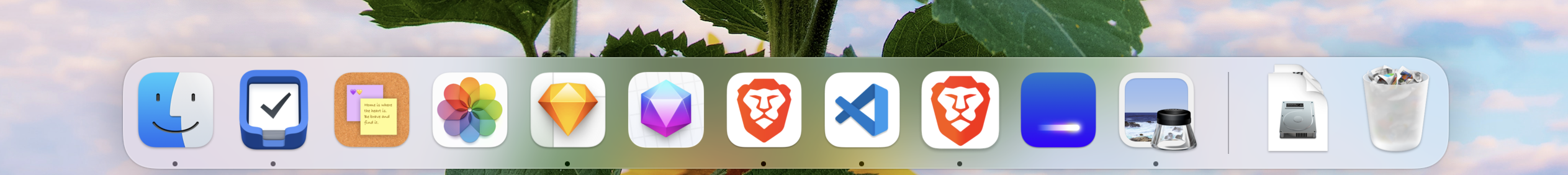 Brave Icon for macOS is not correctly aligned with the other icons ...