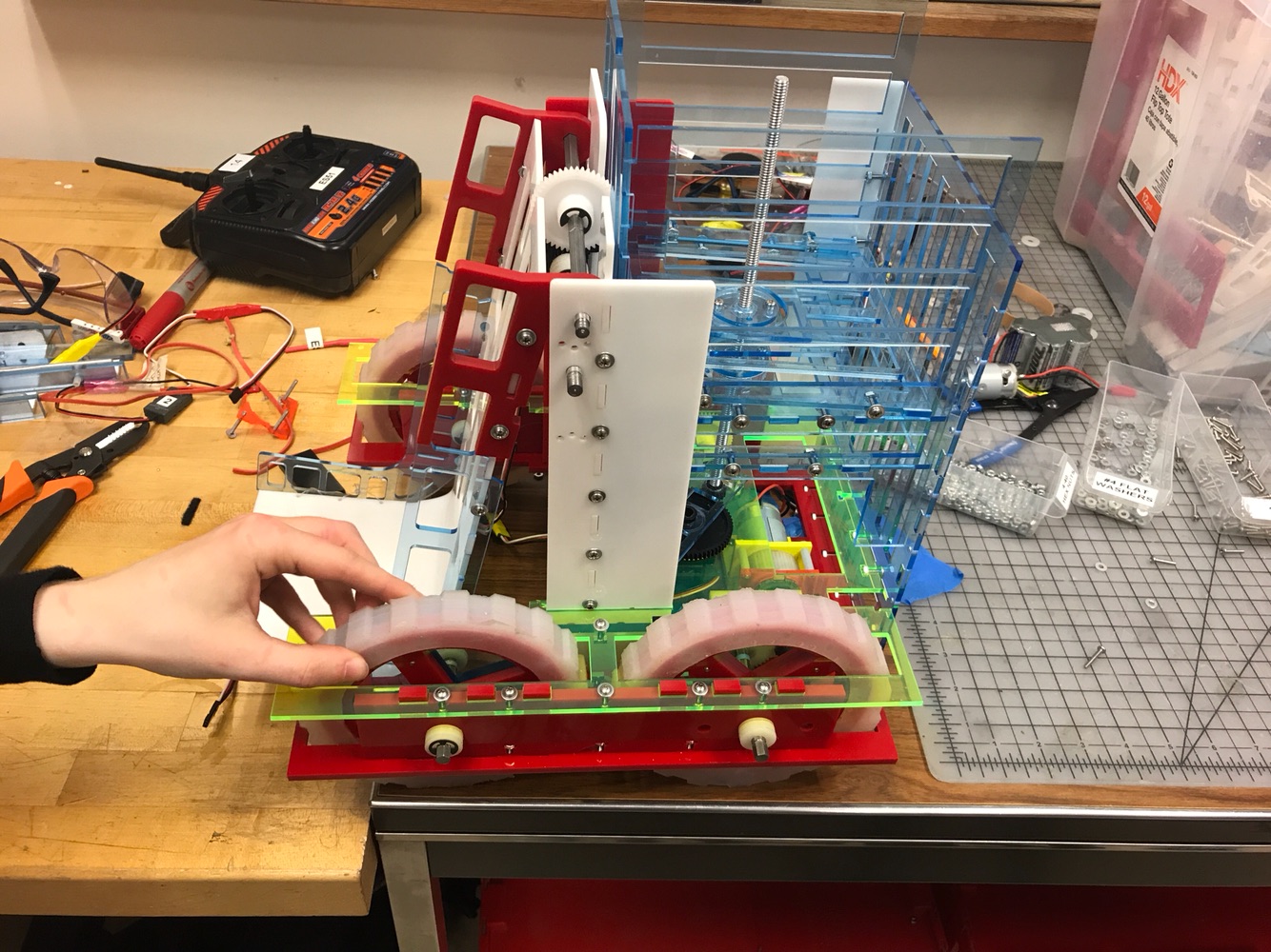 GitHub - awnit-singh/Forklift-Turf-Challenge: The objective of this project was to design and ...