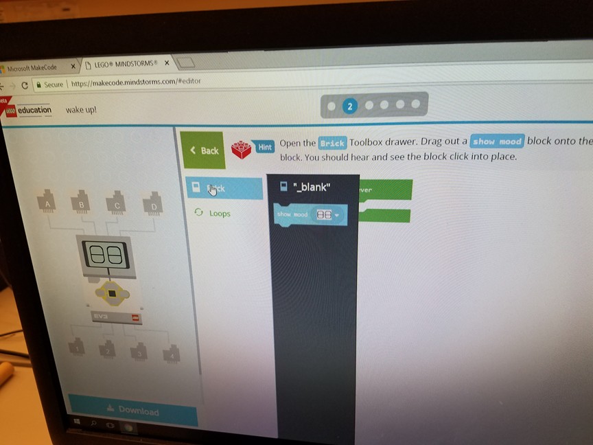 "_blank" category names in all the Toolbox flyout in Tutorial Mode · Issue #700 · microsoft/pxt ...