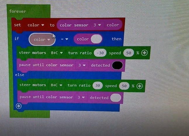 Weird Blockly behavior... · Issue #704 · microsoft/pxt-ev3 · GitHub
