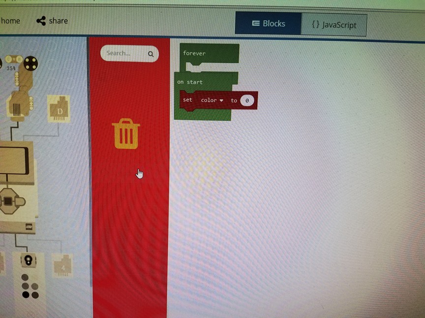 Weird Blockly behavior... · Issue #704 · microsoft/pxt-ev3 · GitHub