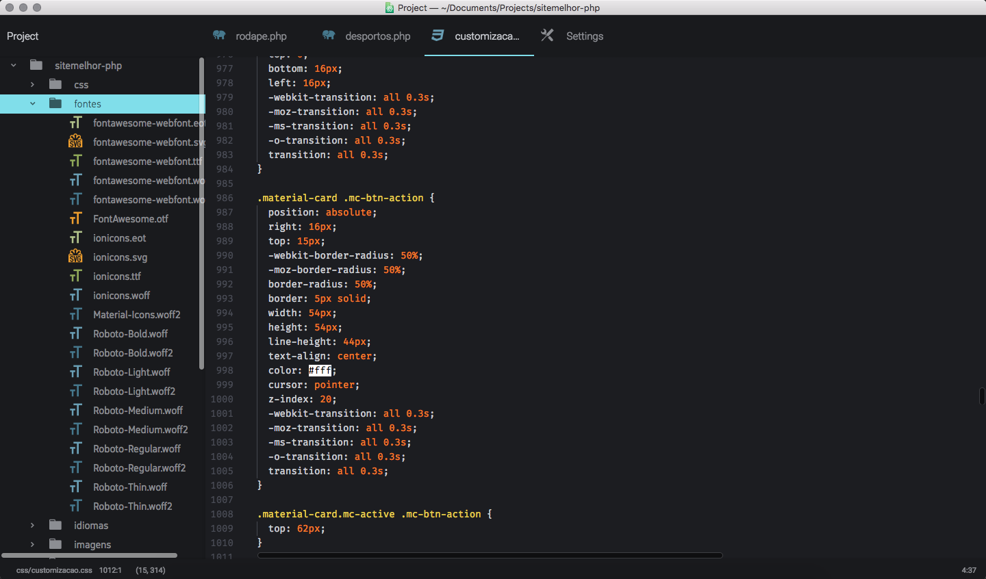 Strange scrollbars and white right border in text editor (not in the workspace) · Issue #16142 ...