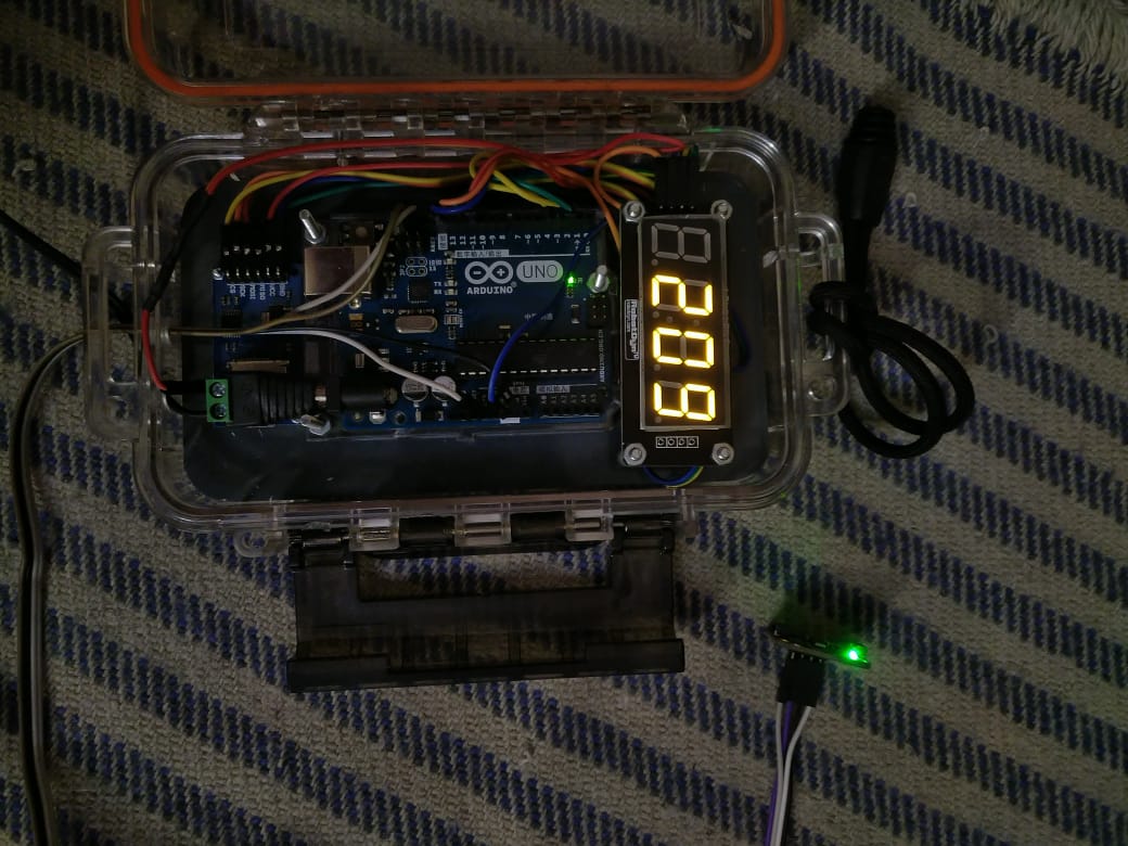 GitHub - RichardWessels/TemperatureTracker: A simple Arduino temperature tracker that logs data ...